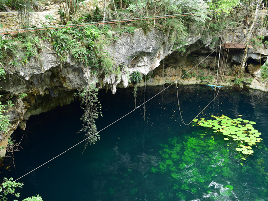 Cenote Kin Há